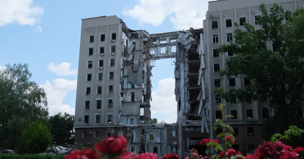 «Our daily reminder». What will happen to the destroyed RMA building in ...